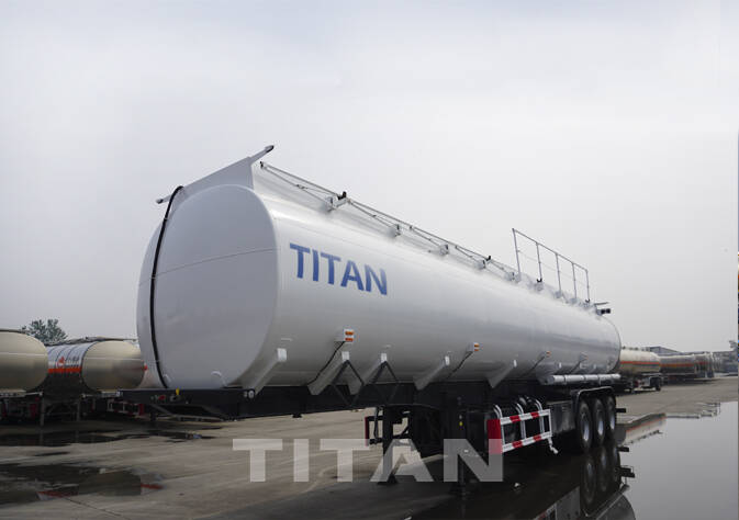 China 30000 Liters Sulphuric Acid Tanker Trailer for Sale Manufacturer
