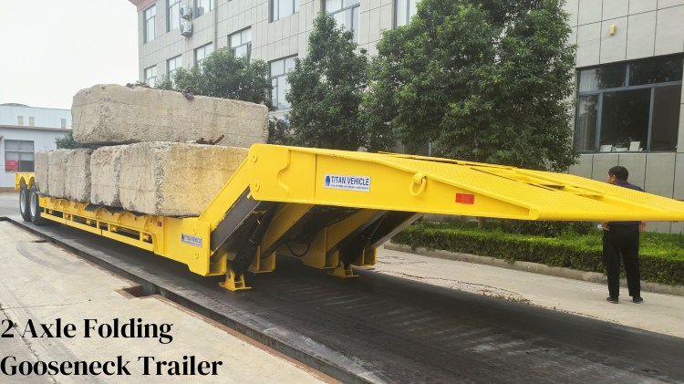 Remolque Lowboy de cuello plegable de 50 toneladas en venta en Panamá